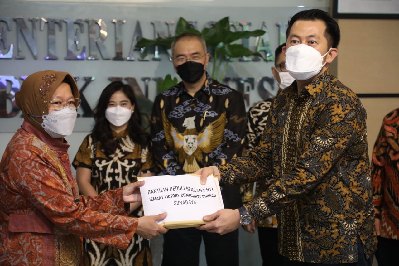 Penanganan Bencana NTT, Kemensos Terima Donasi Rp 100 Juta dari ...