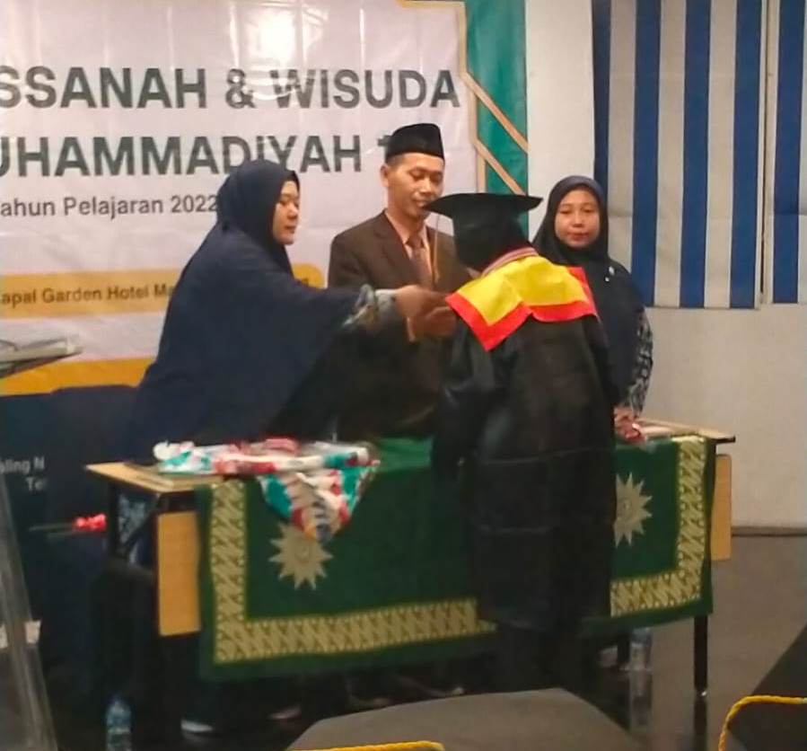 Peran Wali Murid agar Wisuda SDM 13 Surabaya Lebih Berkesan - klikmu
