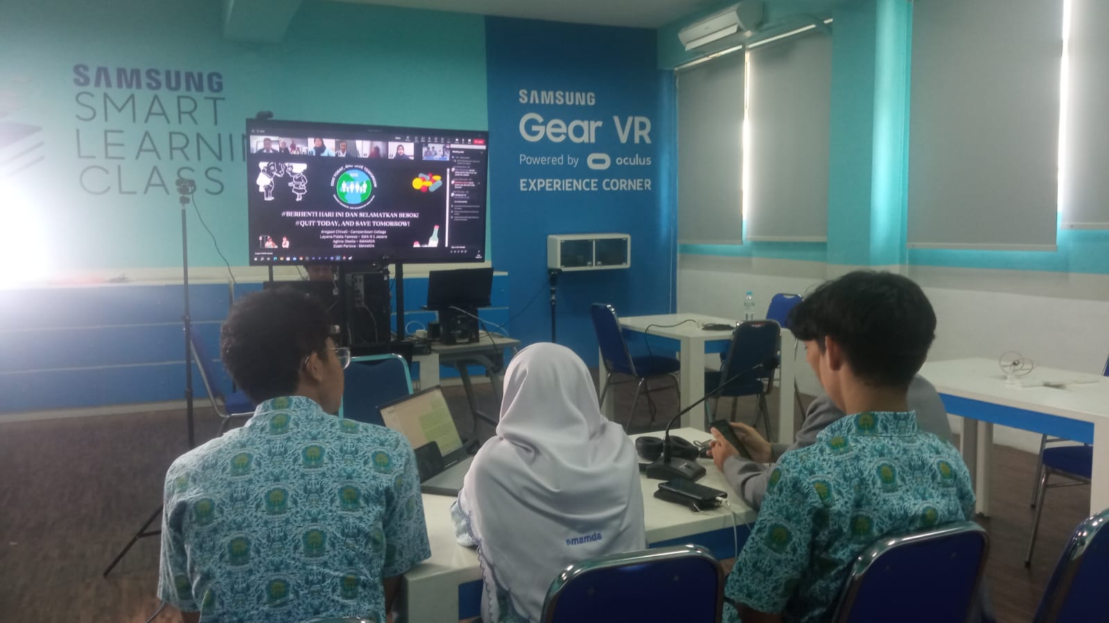 Siswa Smamda Kolaborasi Bikin Kampanye Antirokok dengan Siswa Australia - klikmu