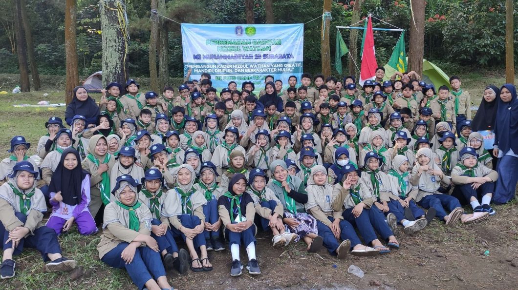 Kamping HW M-25 di Obis Camp, Seru dan Menegangkan - klikmu