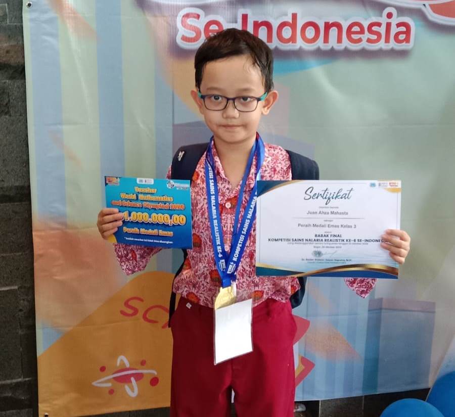 Raih Emas Kompetisi Sains Nasional, Siswa Mimdatu Akan Wakili Indonesia di Malaysia - klikmu