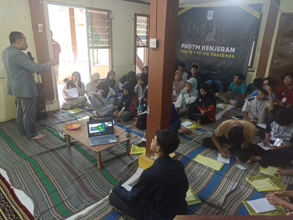 PKDTM 1, IPM Kenjeran Bekali Kader Dasar-Dasar Organisasi dan Nilai Muhammadiyah - klikmu