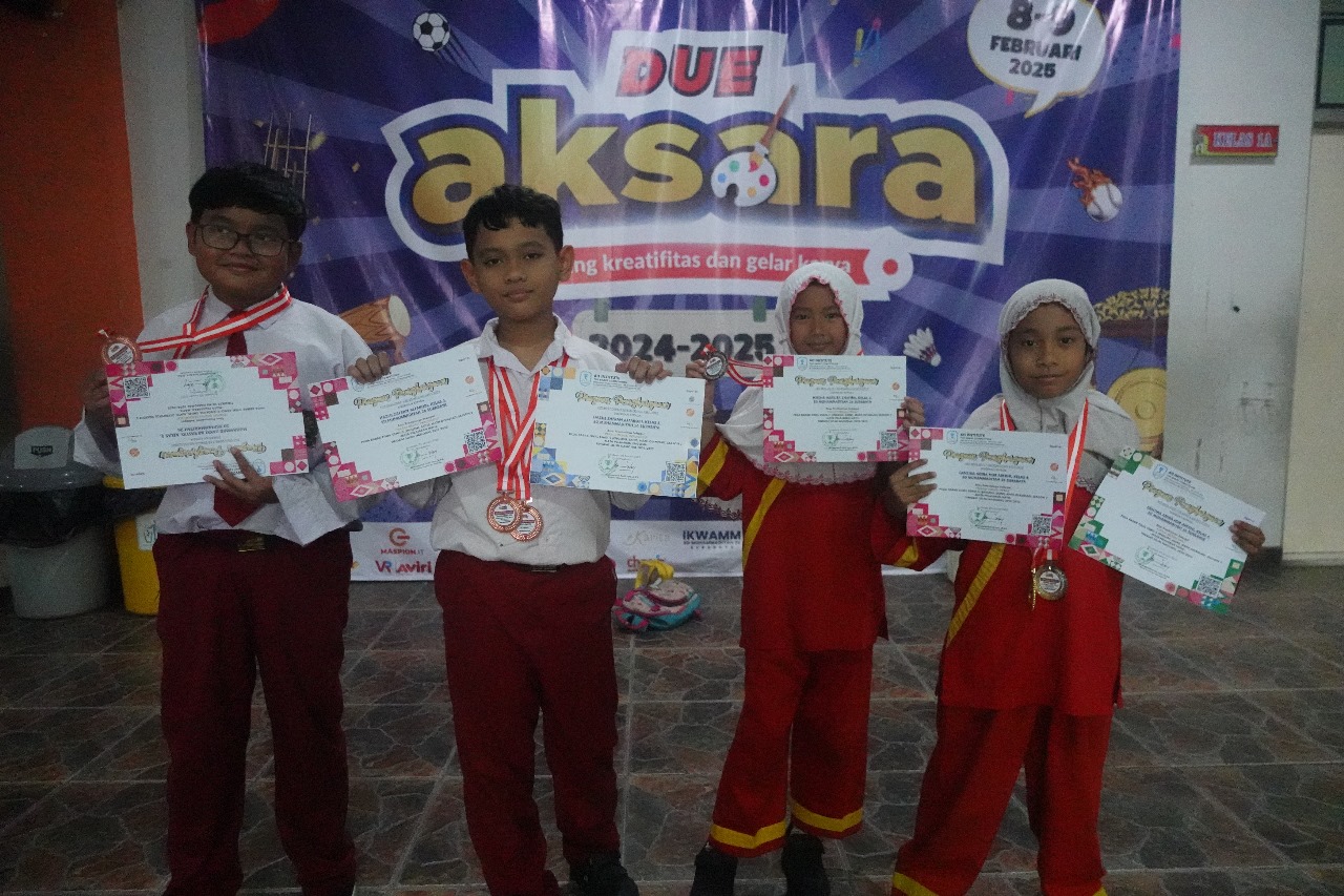 Empat Siswa SD Muhammadiyah 26 Surabaya Harumkan Nama Sekolah di Kancah Nasional - klikmu