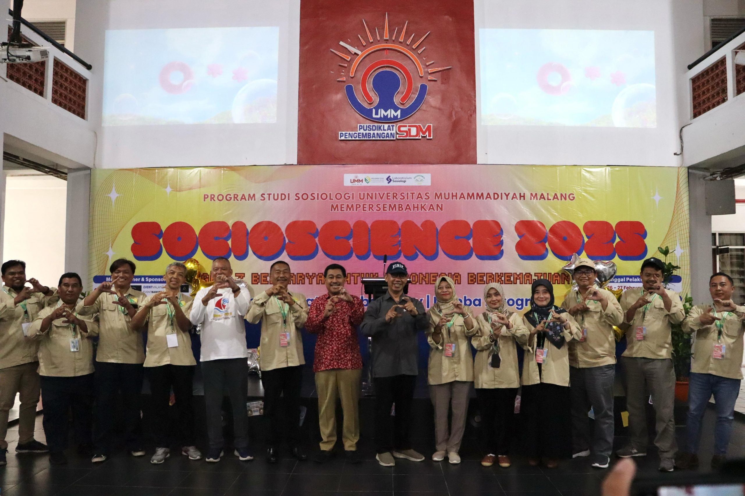 Socioscience 2025 Dimeriahkan 61 Pelajar dari 27 Sekolah Se-Indonesia - klikmu