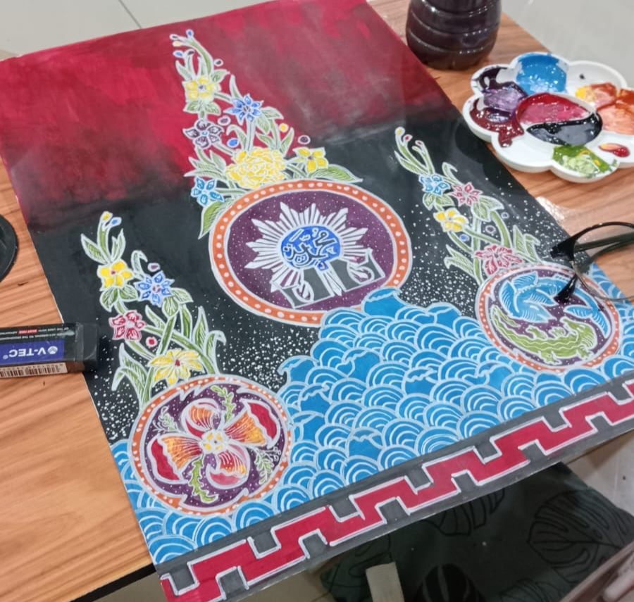 Desain Sparkling Of Spirit Muhammadiyah, Juarai Lomba Batik Galeri ...