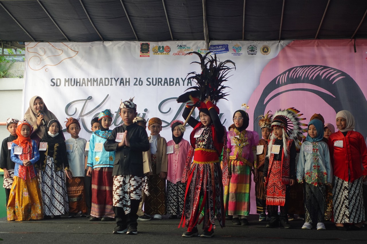 Bukan Hanya Seremonial, SD Muhammadiyah 26 Surabaya Jadikan Hari Kartini sebagai Ajang ...