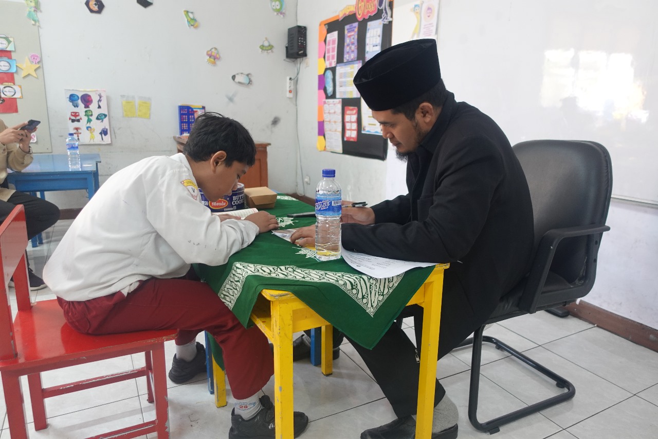 SD Muhammadiyah 26 Surabaya Cetak Generasi Qur’ani Lewat Ujian Munaqosah Takhtim dan Tahfidz ...