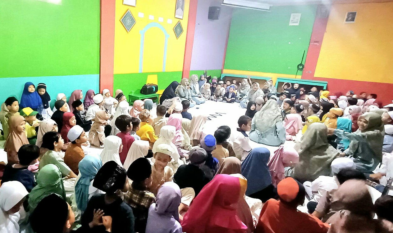 KB Aisyiyah 27-TK Aisyiyah 05 Surabaya Awali KBM dengan Takbiran dan ...