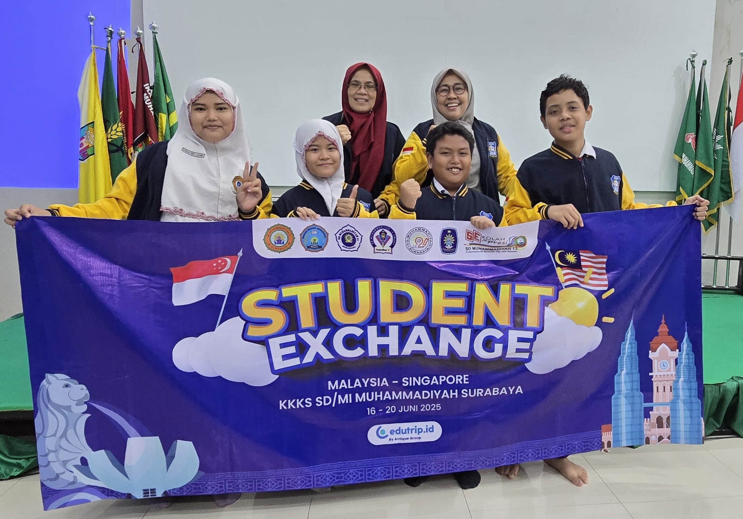 Sekolah Mulia Kirim Empat Siswa Student Exchange ke Malaysia dan Singapura - klikmu