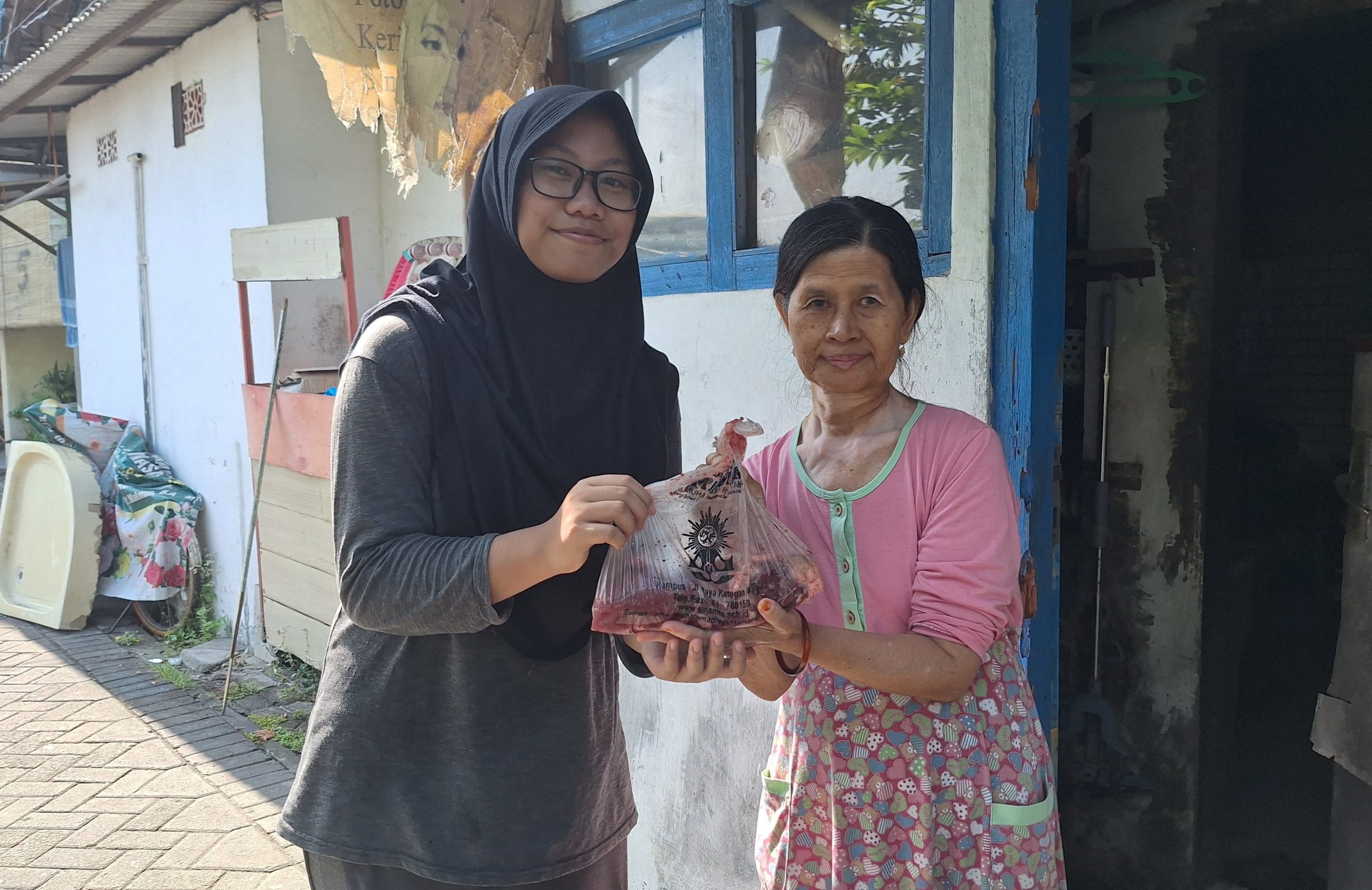 Praktis, Cepat, dan Sesuai Syariat: Proses Penyembelihan Hewan Kurban ...