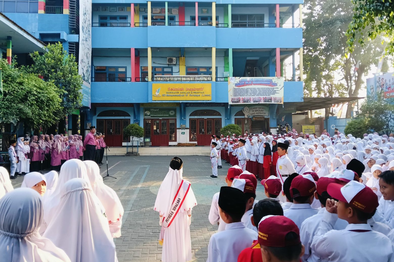 Upacara Bendera Perdana SDM Limas, Ini Harapan Kepala Sekolah di Tahun Ajaran Baru - klikmu