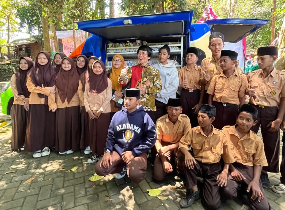 Festival Literasi Renjana Amerta Carita: RBC Institute Dekatkan Buku ke Anak, Kak Seto Berbagi ...