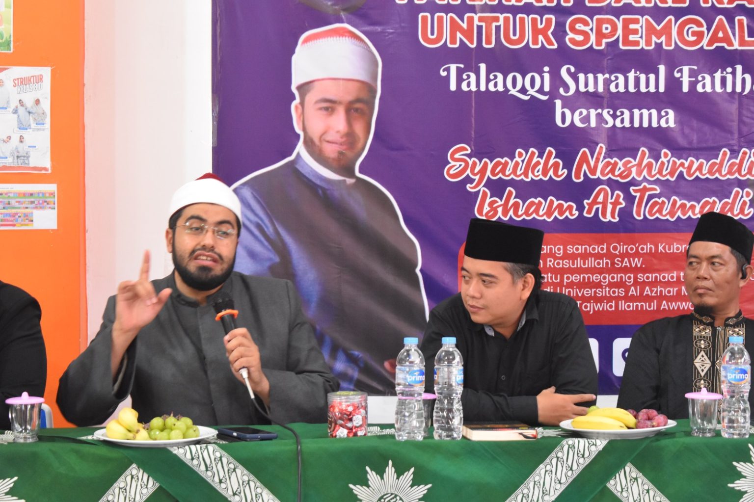 Syaikh Nashiruddin dari Kairo Bimbing Siswa Spemgalas Talaqqi Suratul ...