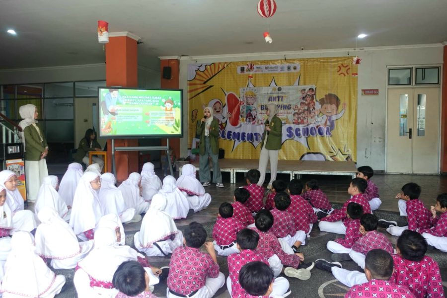 Mahasiswa UPN Veteran Jatim Kobarkan Semangat Anti-Bullying di SD ...